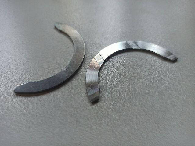 Купить Полукольцо коленвала Hyundai/KIA стандарт. MOBIS (210302B000 ...