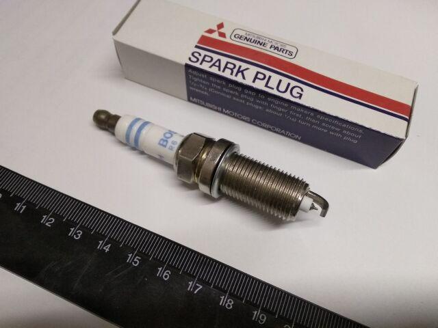 Свеча зажигания MITSUBISHI (MN176628) 1 шт. (ID#1416152280), цена: 477 ...
