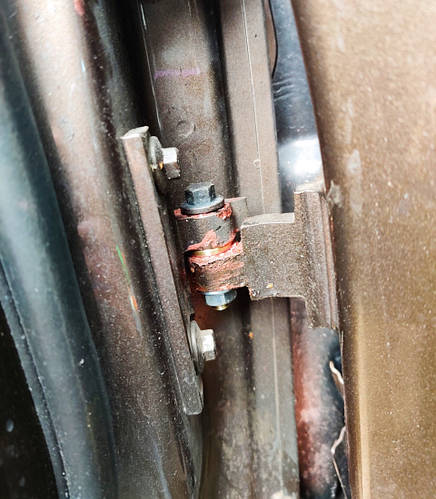 Ремкомплект петель двери Volvo (Вольво) XC70, XC60, S80, V70, s60 ...