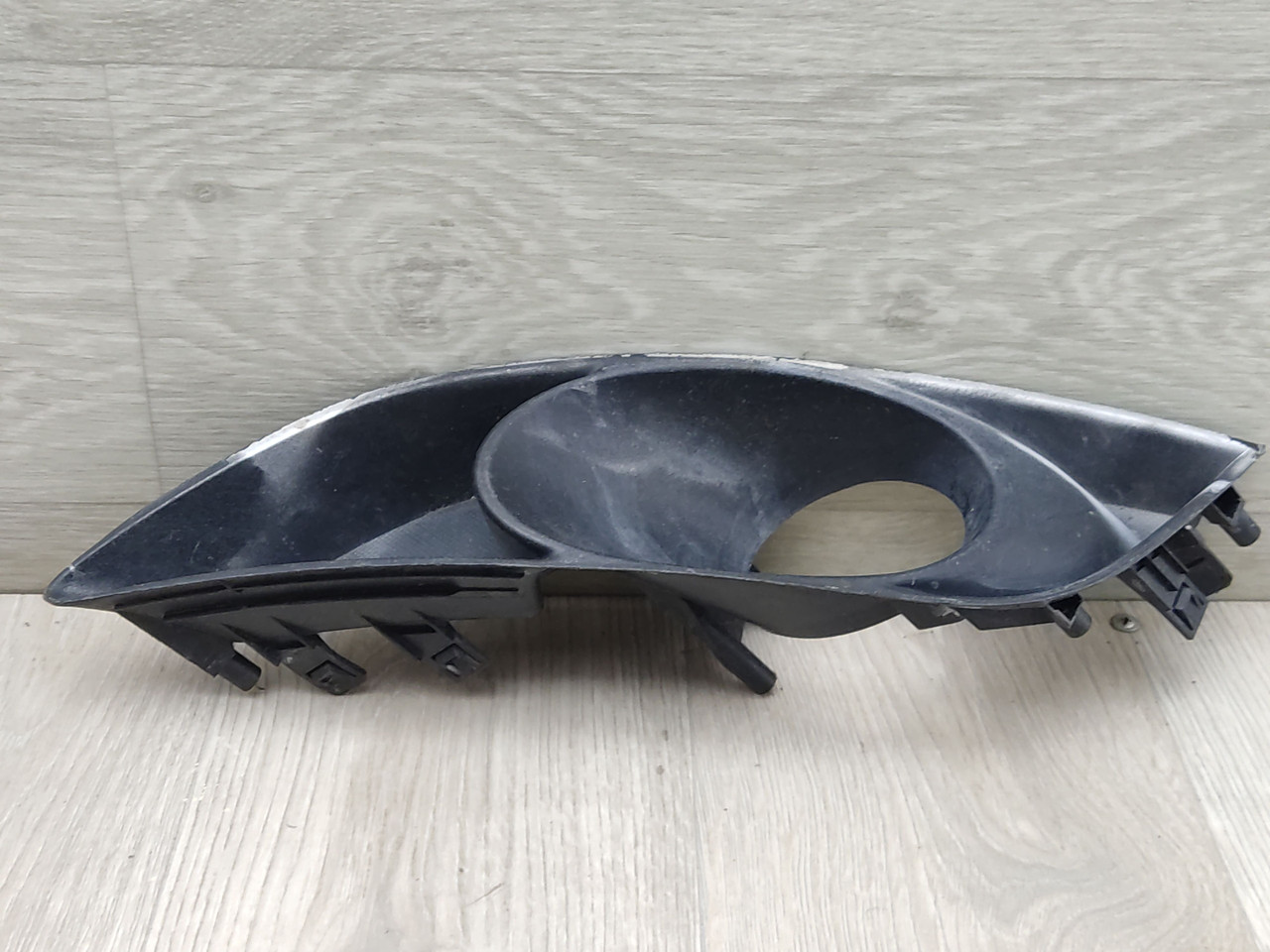 Купить Накладка заглушка решетка противотуманки переднего бампера левая ...