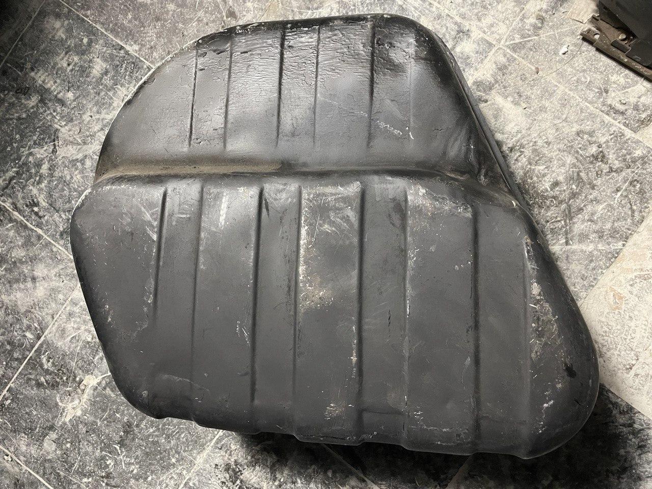 Бензобак, бак топливный для ВАЗ-2101, 2103, 2105, 2106, 2107 с датчиком ...