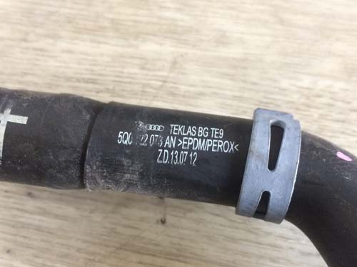 Патрубок системи охолодження Гольф 7 Golf 7 1.4 TSI 5Q0122073AN, цена ...