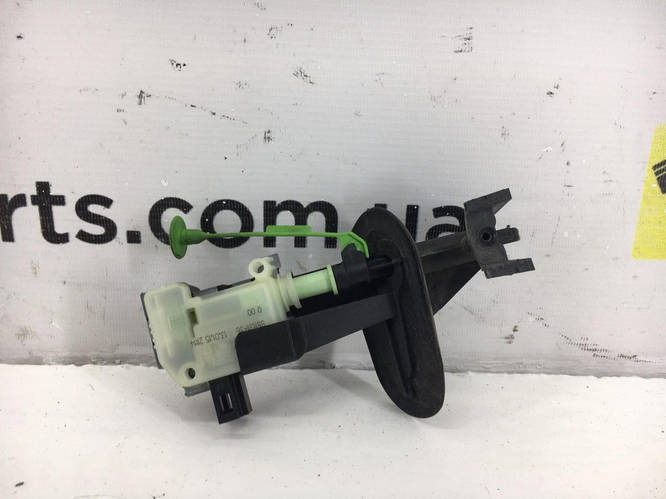 Замок лючка бака VOLVO XC60 2008-2017 31299107, ціна 800 грн — Prom.ua ...