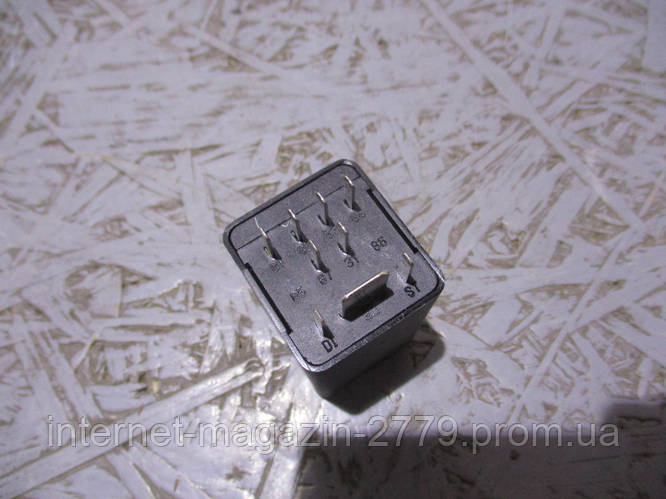 Купить Реле свічок розжарювання 2.2 DID (рестайлінг) Bosch 0281003053 ...