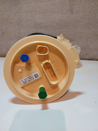 Купити Паливний насос взборі AUDI 4M0919088K, ціна 7700 ₴ - Prom.ua (ID ...