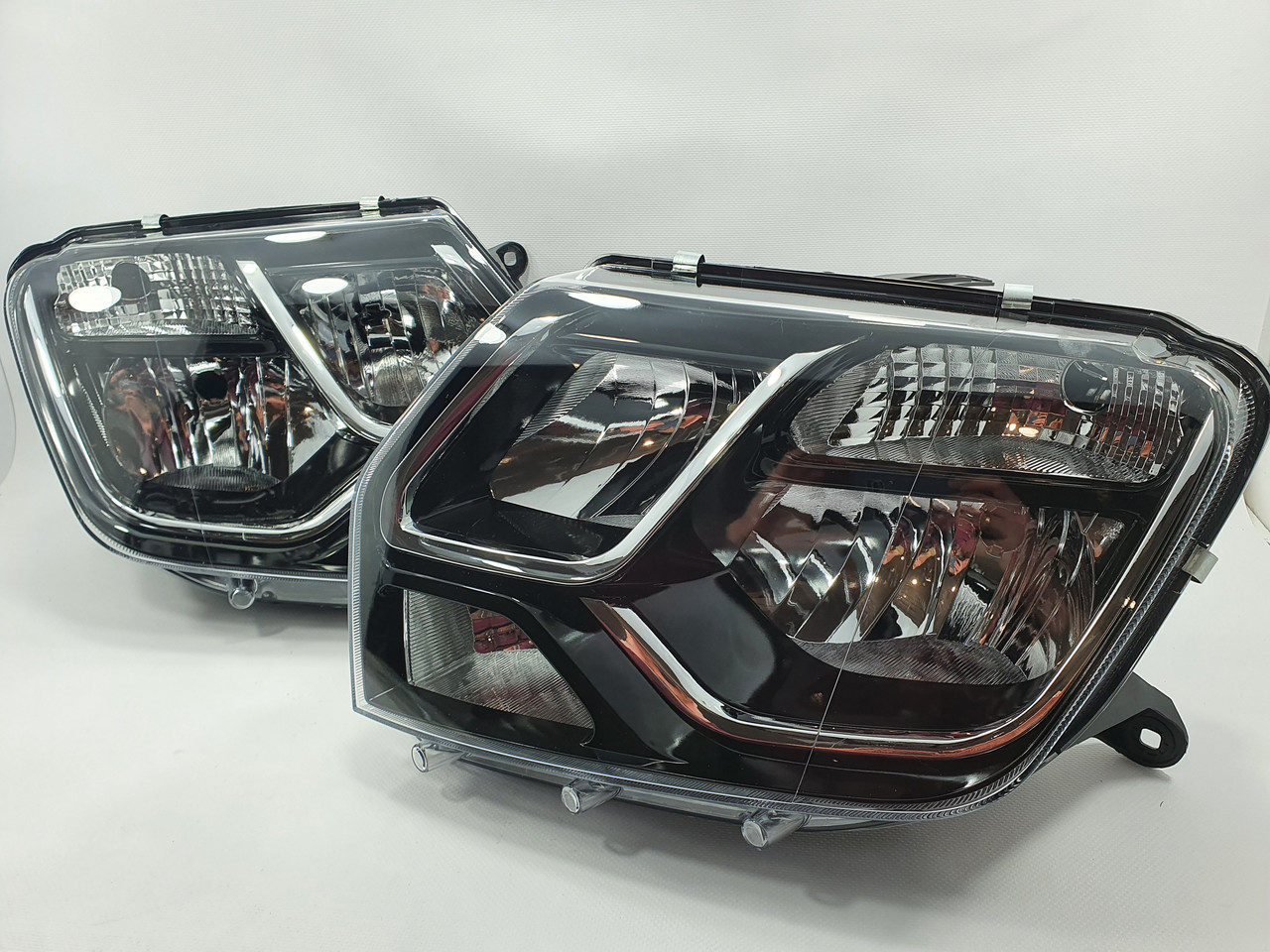 Фари передні Рено Дастер (комплект ліва +права) KAP Корея (ID ...