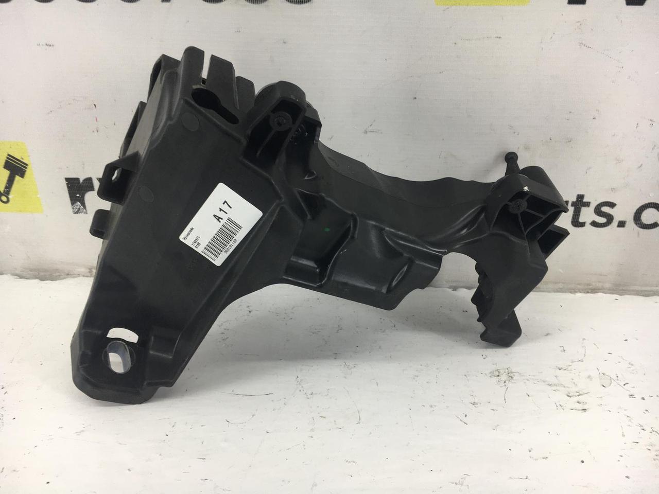 Купить Кронштейн дроссельной заслонки FORD GALAXY WA6 2006-2015 1749371 ...