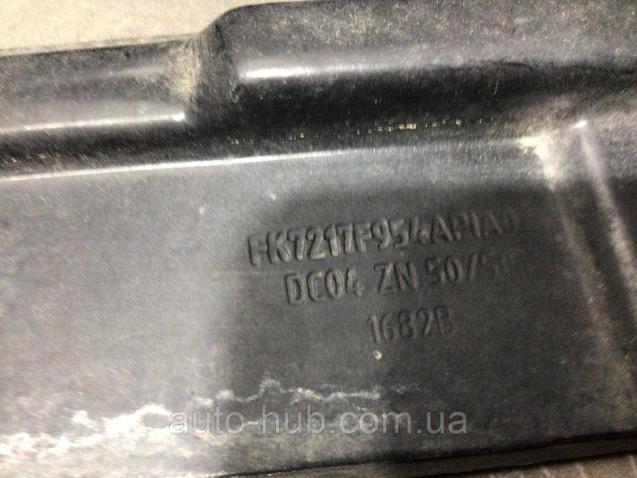 Накладка на бампер LR077790, цена 8776 грн — Prom.ua (ID#1558648885)