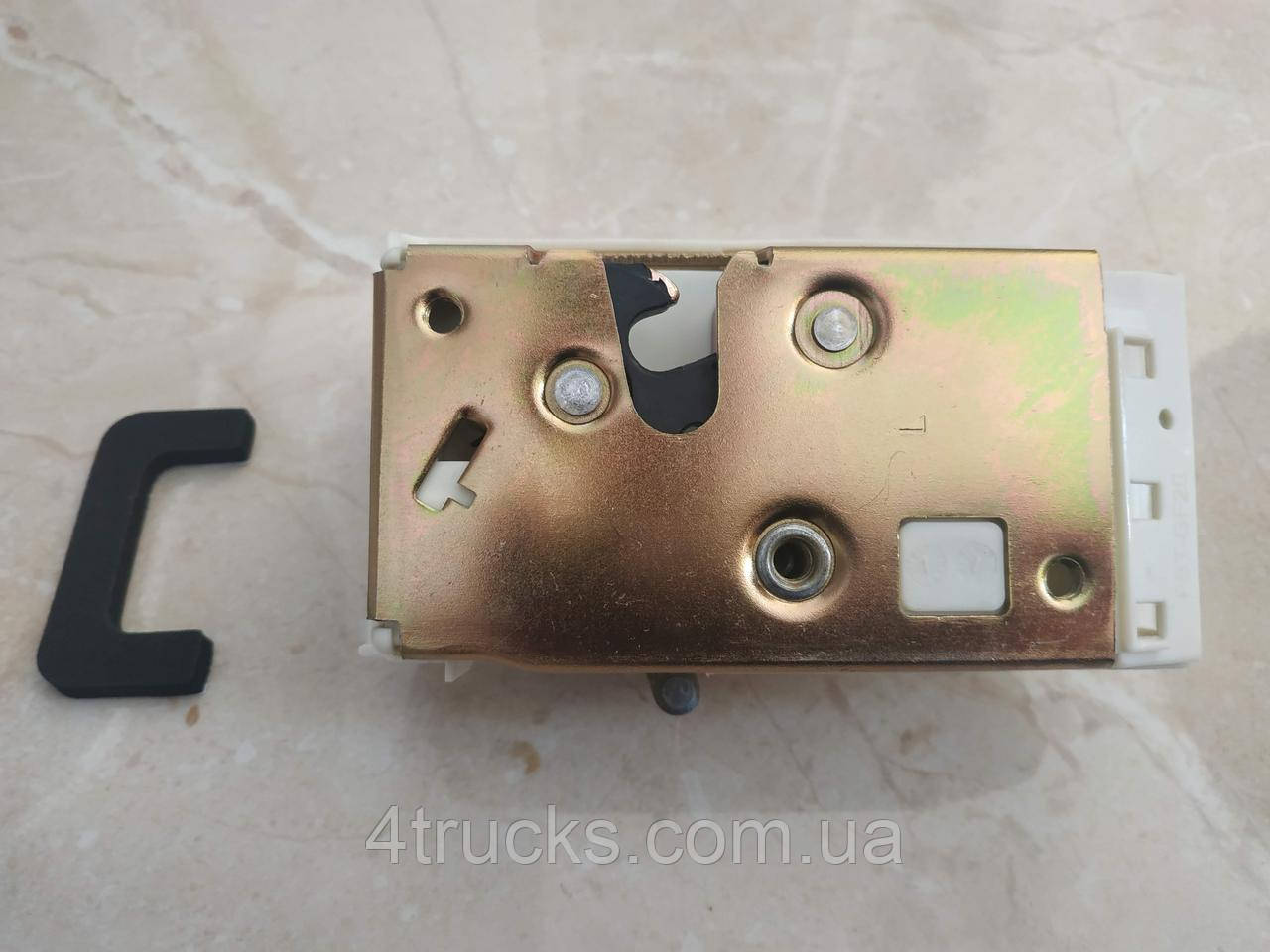 Замок двери Iveco Eurocargo Eurotech Eurostar Eurotrakker замок левой ...