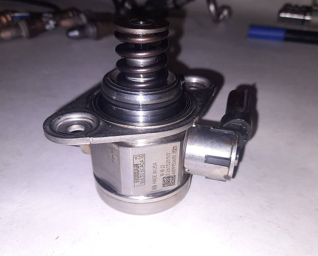 Купити Паливний насос тнвд Nissan Altima PR25DD 2.5 i 2019 - 166306CA0A ...