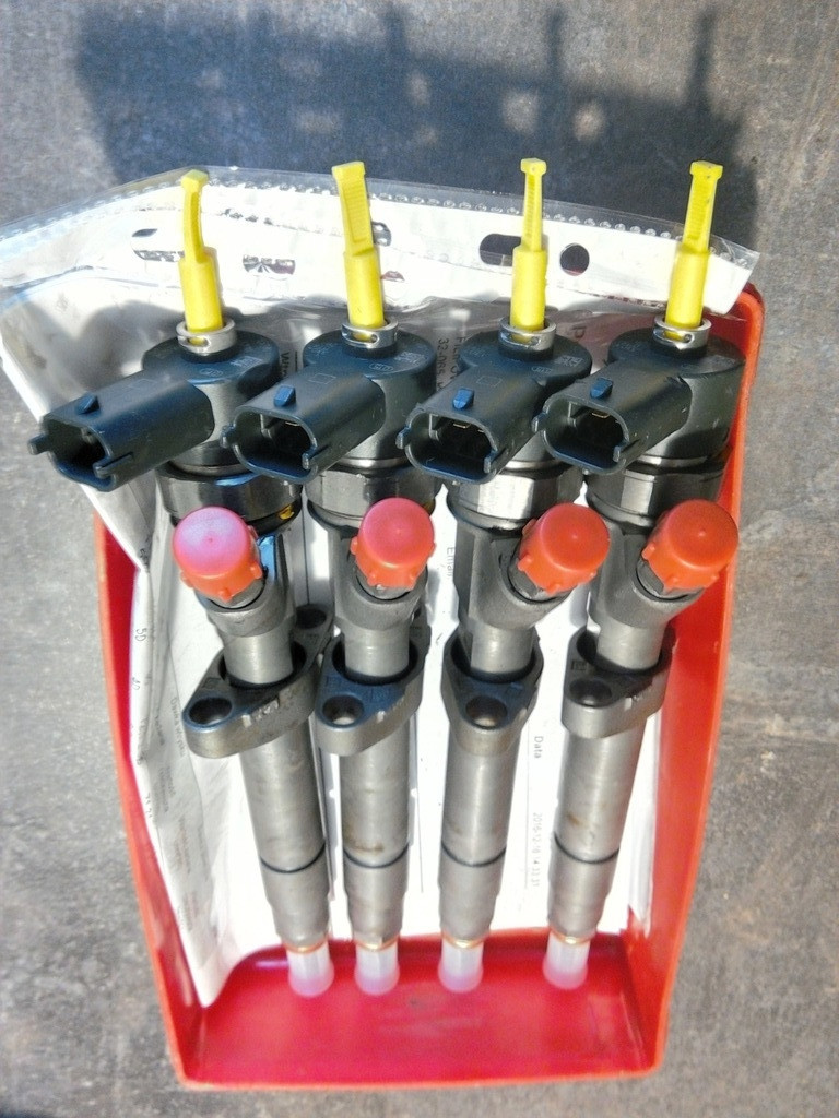 Renault Master Форсунка 2.2 dci Рено Майстер 2.2 0445110102, ціна 2940 ...