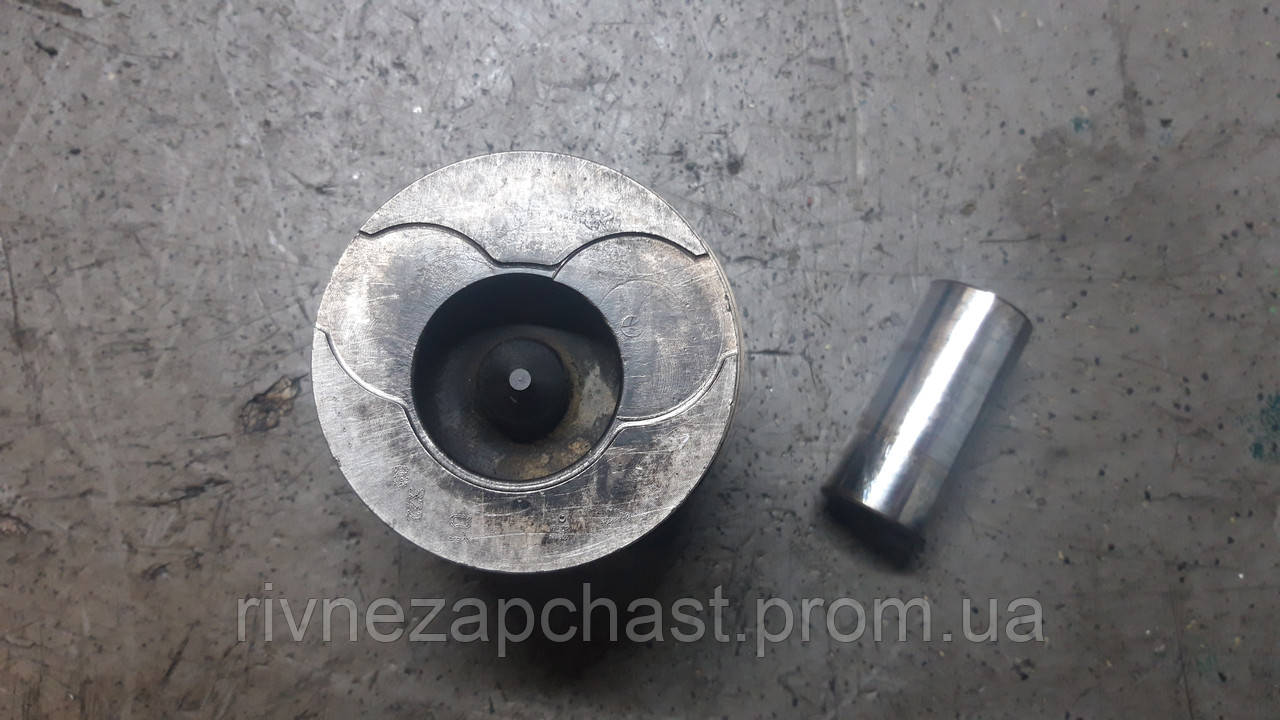 Поршень Renault Kangoo 1.9DCi; 1.9DTi F9Q 780; F9Q 782; F9Q 790 2000 ...