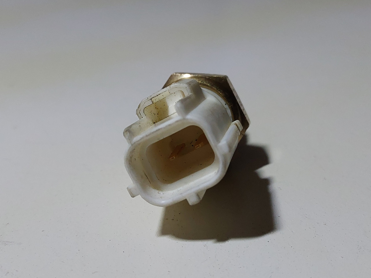 89422-33030 Датчик температуры Citroen Peugeot Toyota Mazda Lexus ...