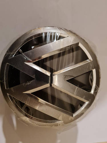 Эмблема (значок) радиаторной решетки Volkswagen Passat B7 2010-15 USA ...