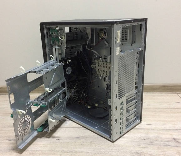 Купить Корпус для системного блока Fujitsu Celsius W380 (формфактор BtX ...