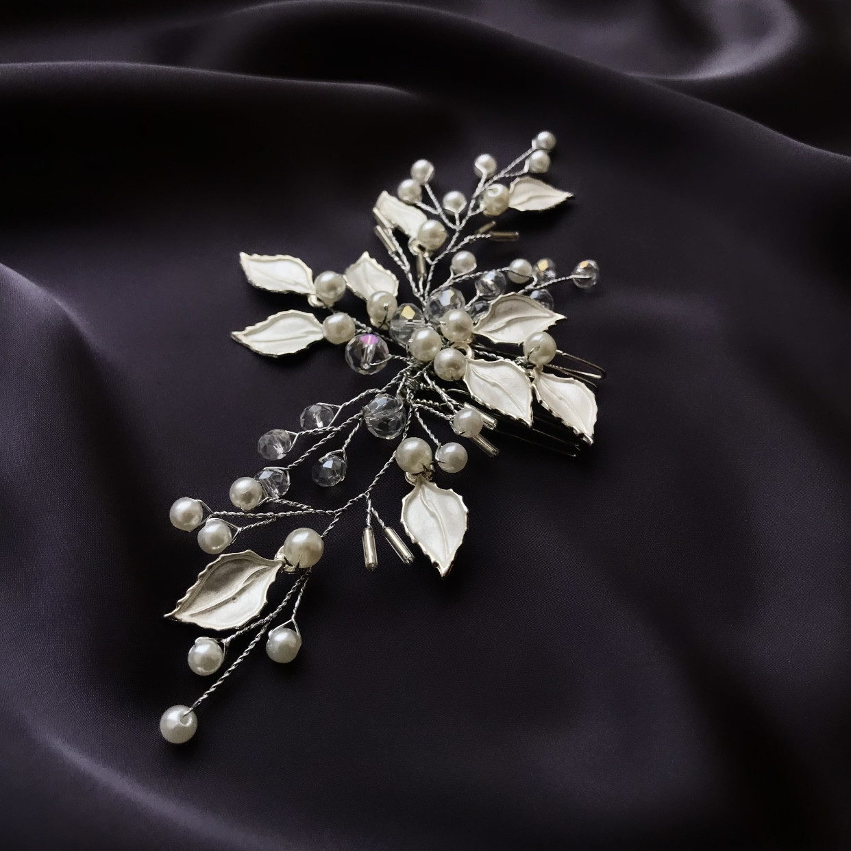 Заколка Гребешок в Прическу Невесты с Жемчугом и Камушками (15*7,5 См ...