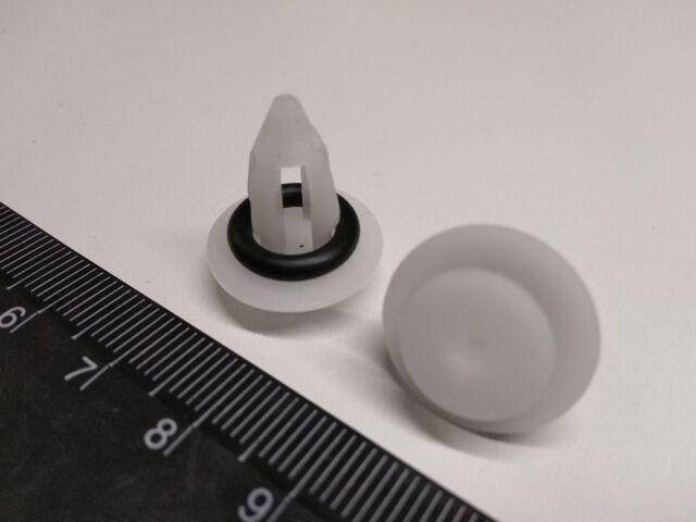 Пістон кріплення молдингу порога BMW (15399) (51777171002) (ID ...