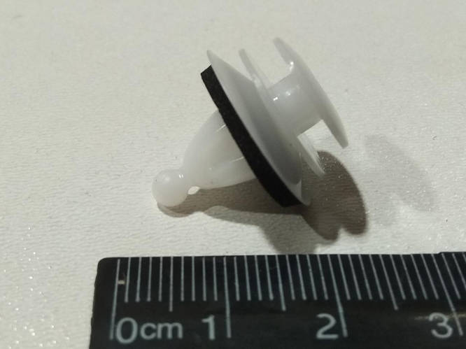 Купить Пистон крепления обшивки двери Hyundai/Kia (15506) (9255236000 ...