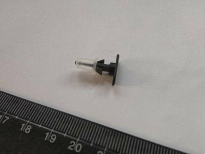 Пистон крепления уплотнителя - купить недорого на Prom.ua: цены, акции ...