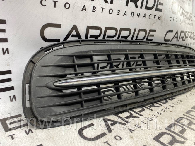 Купить Решетка бампера Mini Cooper R55 перед. (б/у), цена 1600 ₴ — Prom ...