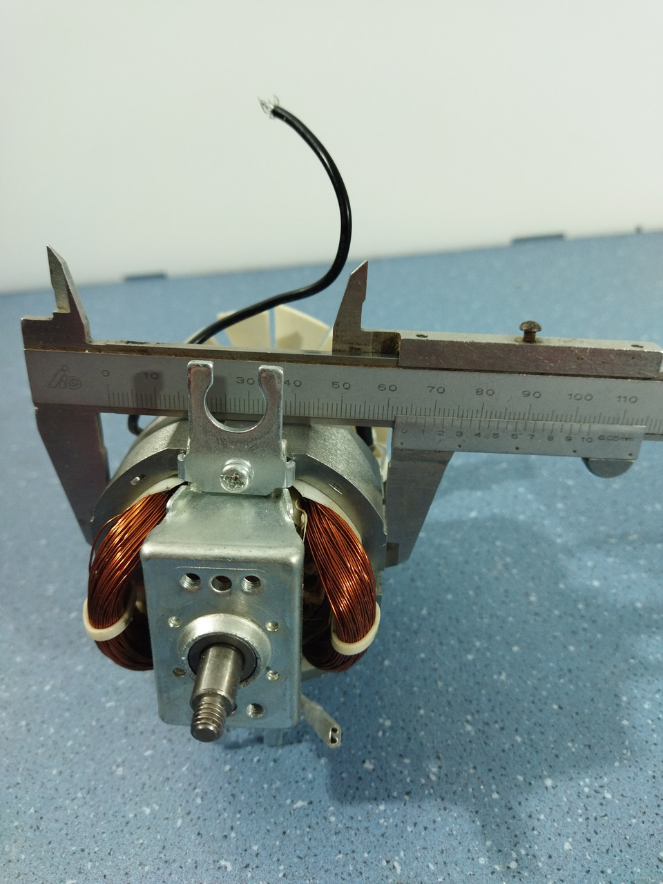 Купить Мотор для блендера AC7025M23 230V 50Hz Class 155(F), цена 535 ...