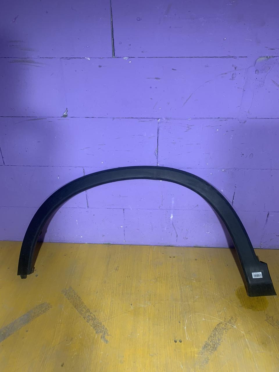 Купити Молдинг арки заднього лівого колеса/Накладка/Розширювач арки ...