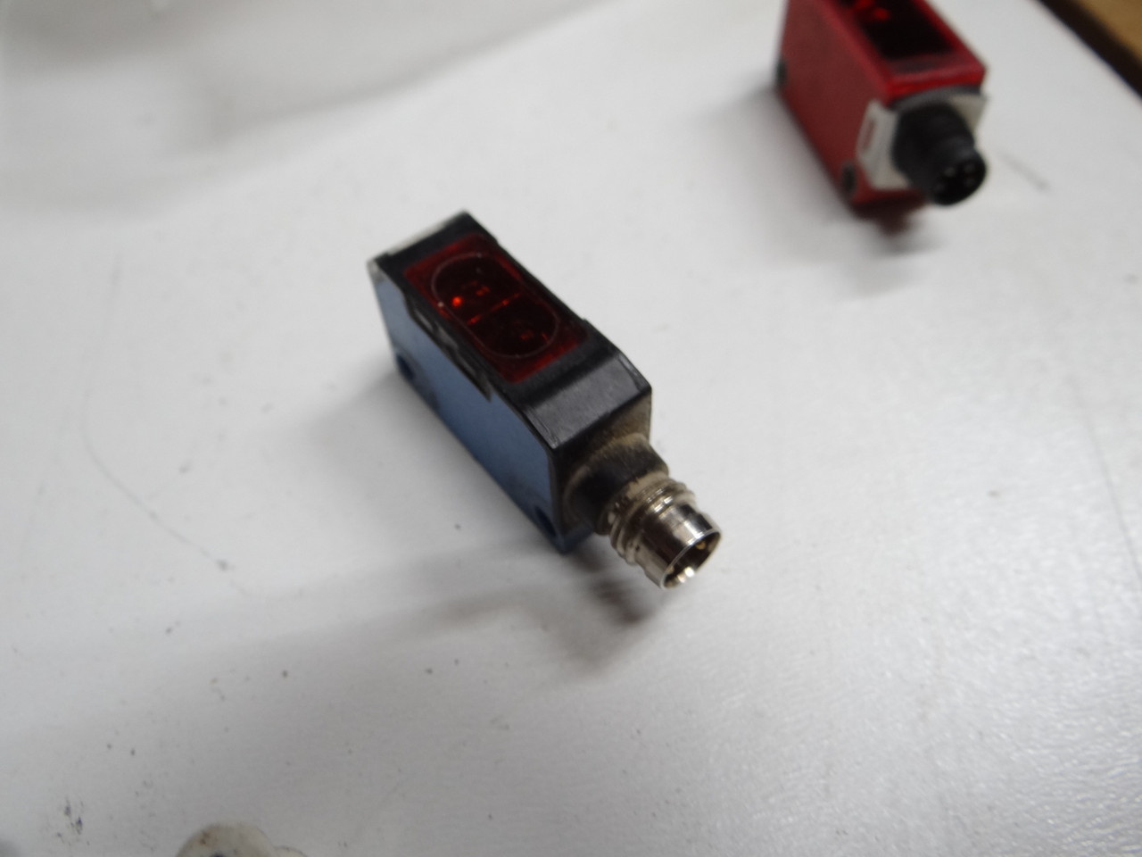 Купить Фотоэлектрический светоотражающий датчик SICK WL150-P430 9837F ...