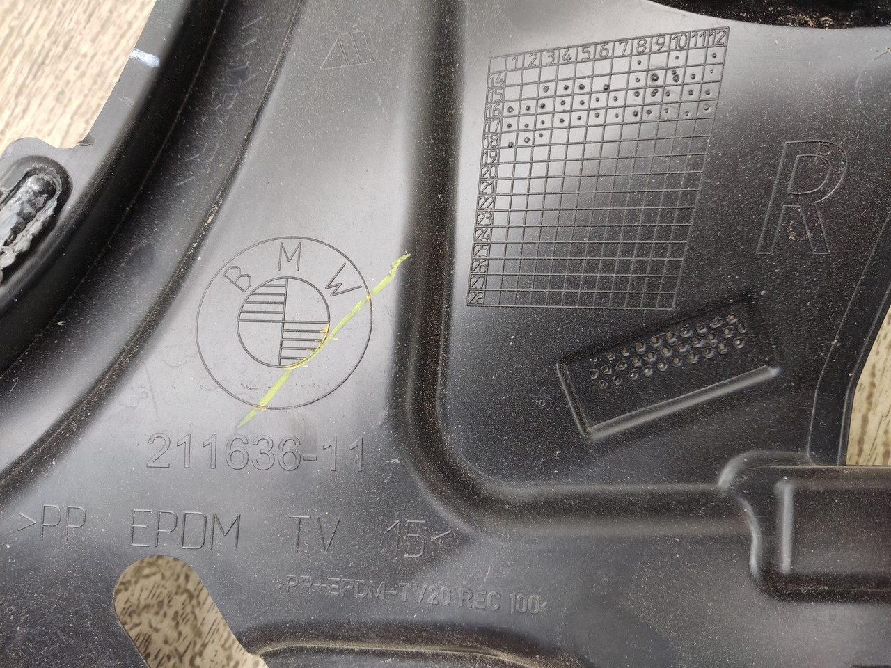 Купить Кронштейн кріплення направляюча туманки ПТФ переднього бампера ...