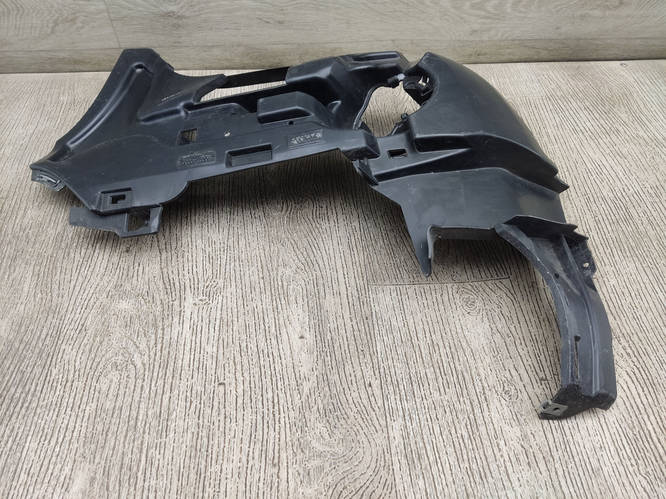 Купить Кронштейн крепления направляющая противотуманной фары левый BMW ...