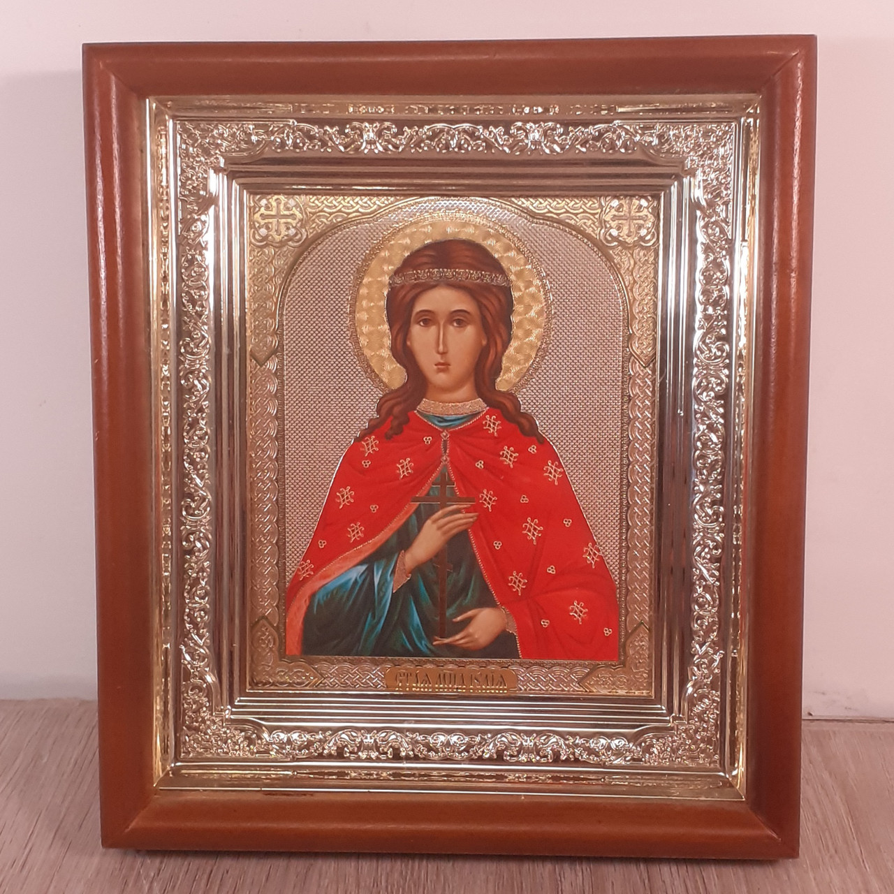 Икона Юлия святая Мученица , лик 10х12 см, в светлом прямом деревянном ...
