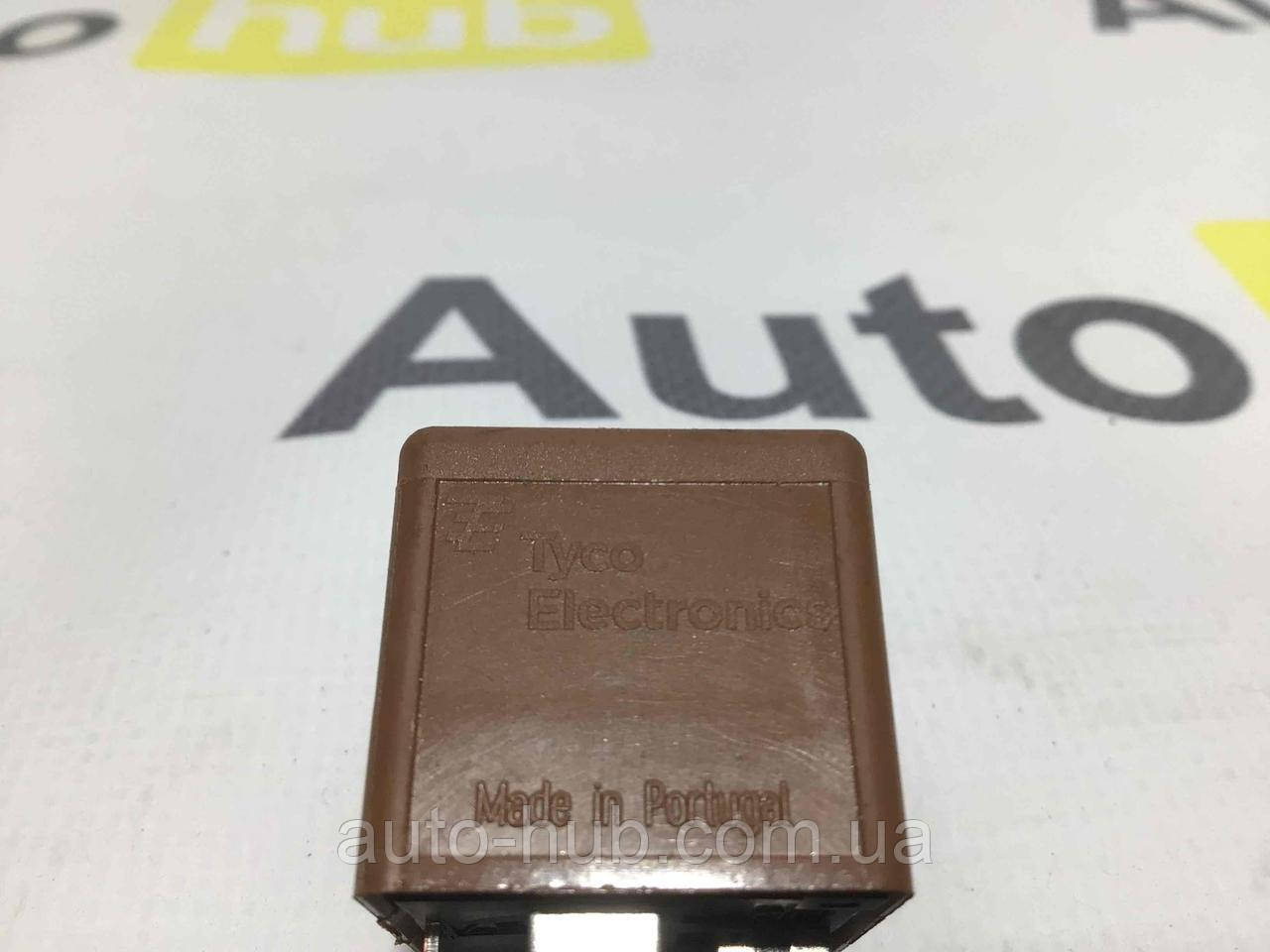 Реле остальные LR030372, цена 219 грн — Prom.ua (ID#1581685162)