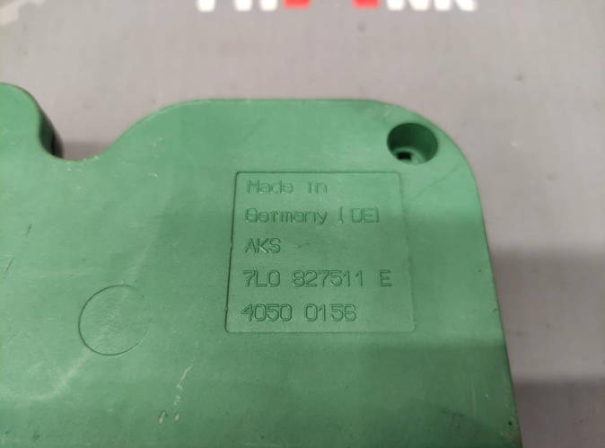 Замок кришки багажника 7L0827511E Volkswagen Touareg/ Transporter T5 ...