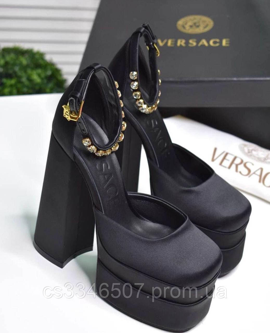 Versace туфли Medusa Aevitas на платформе. Туфли Версаче на каблуке ...