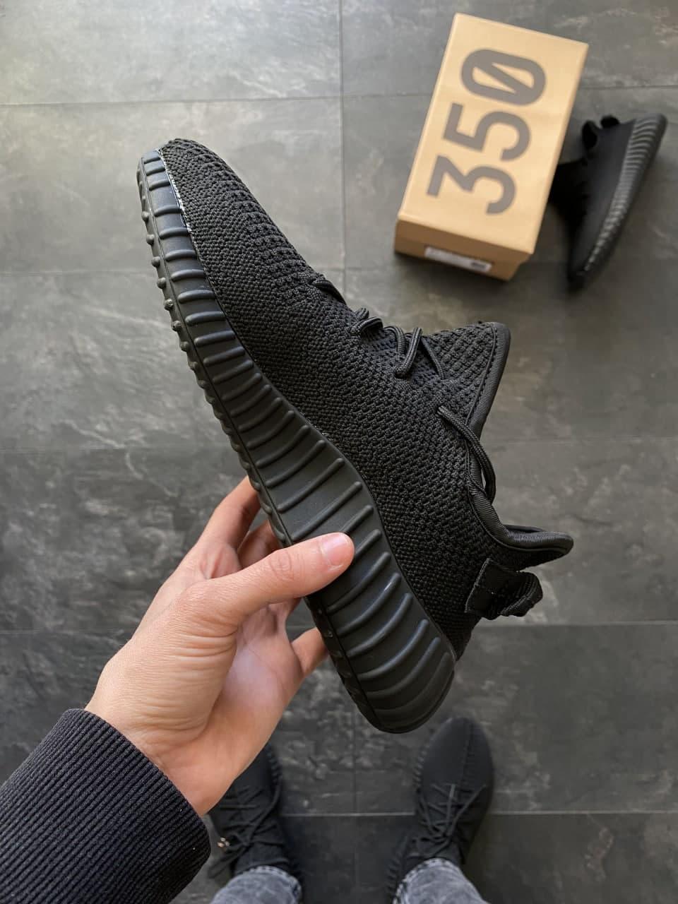 Купить Кроссовки мужские Adidas Yeezy 350. Мужские кроссовки Адидас Изи ...