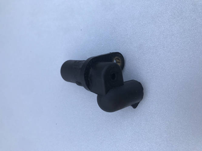 Датчик положения коленвала Opel Vivaro Renault Trafic Nissan Primastar ...
