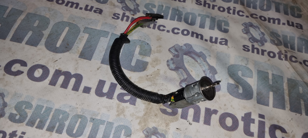 Замок Зажигания в Сборе 7700805669, 7703004134 Renault Trafic,Opel ...