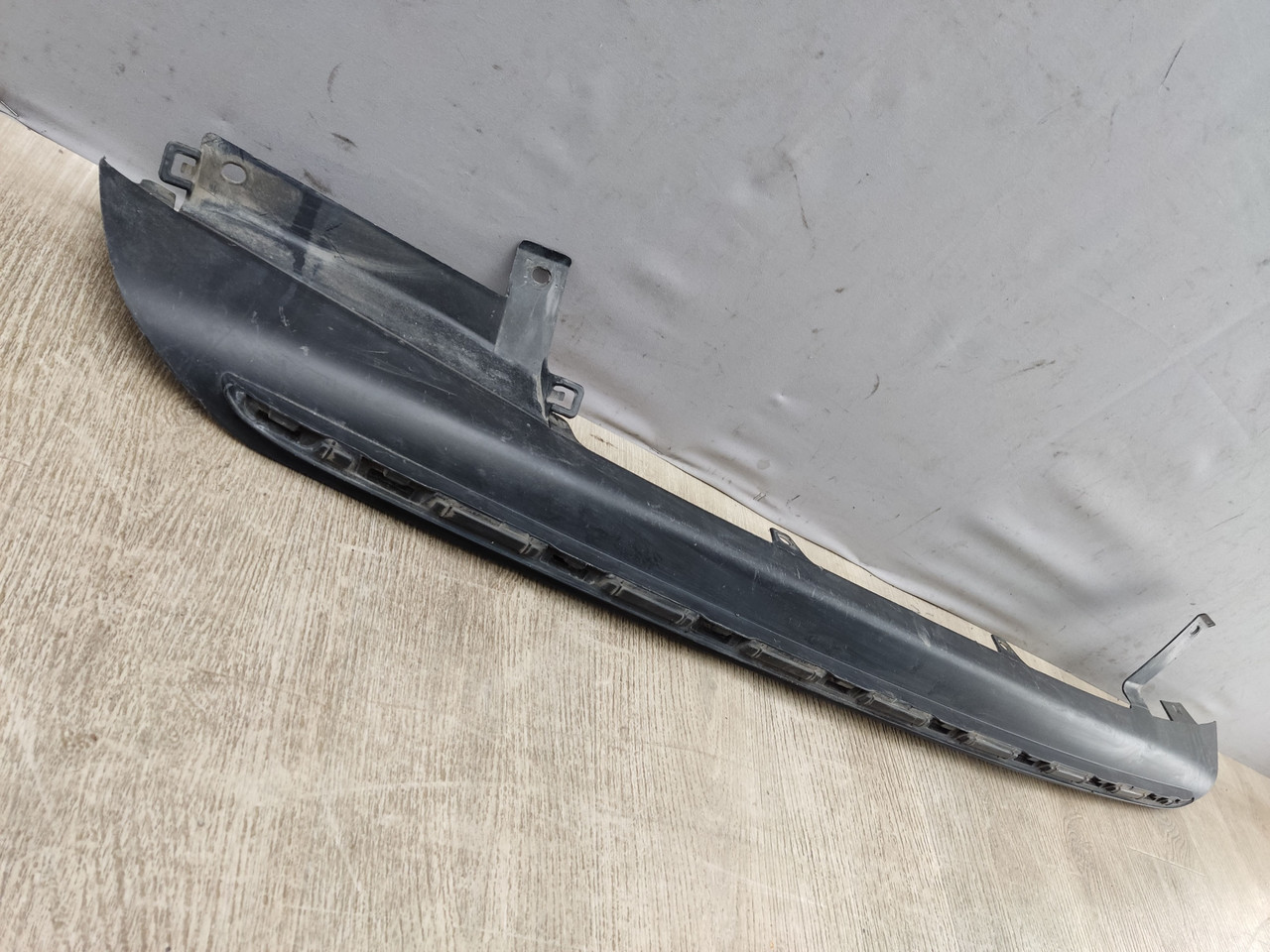 Спойлер Губа молдинг накладка заднього бампера нижня Toyota Auris 2 ...