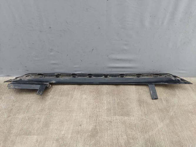 Спойлер Губа молдинг накладка заднього бампера нижня Toyota Auris 2 ...