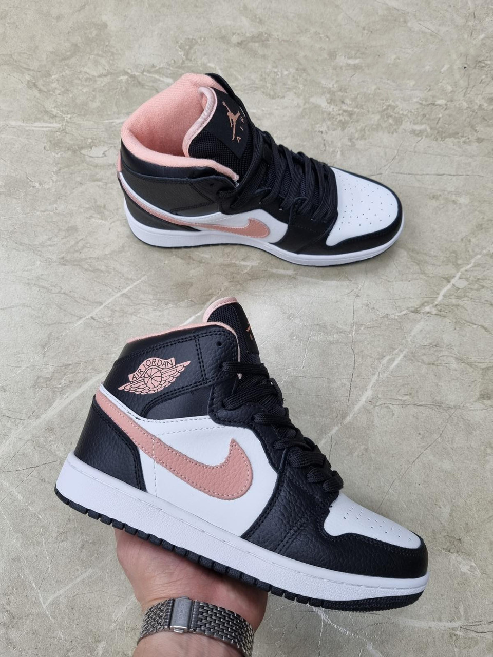Кроссовки женские Nike Air Jordan черно-белые высокие кожаные ...