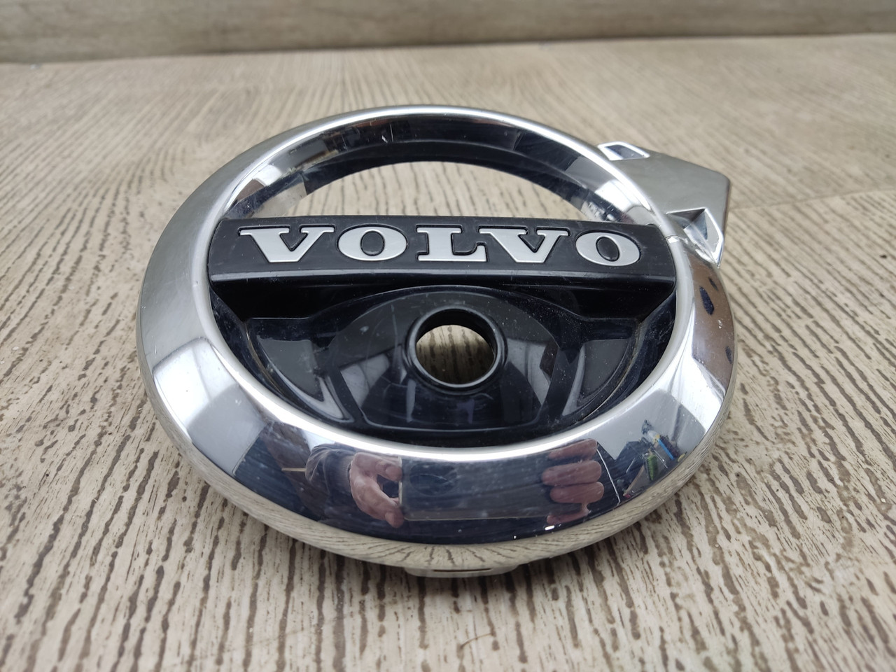 Значок емблема логотип хром решітки радіатора Volvo XC90 XC60 2 (2015 ...