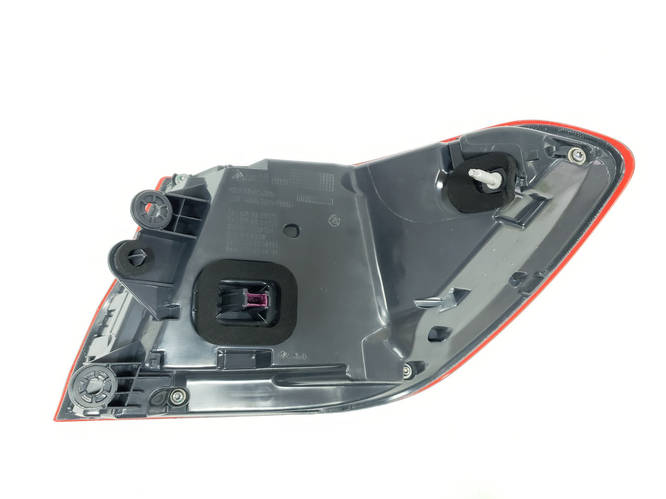 Задние фонари стопы на BMW 7 Series G11 / G12 2015-2019 год Европа (ID ...