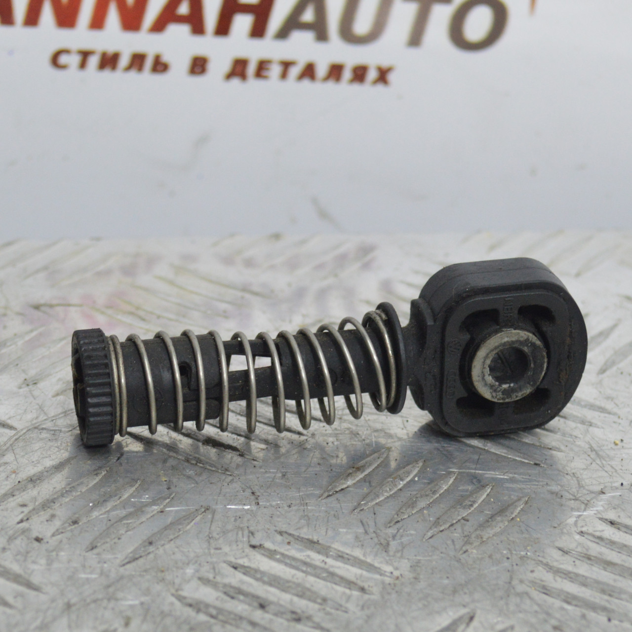 Фіксатор троса Seat Alhambra Cordoba Toledo Ibiza наконечник шток Сеат ...