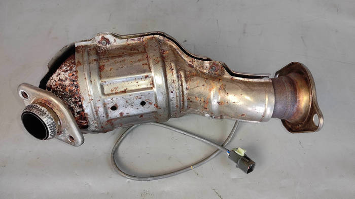 Каталізатор Mitsubishi Outlander 3 (2018-наший час) 3-й рестайлінг PHEV ...