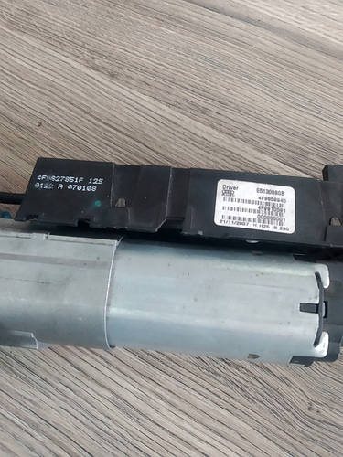 Купить Моторчик подъема крышки багажника Audi A6 С6 Q7 4F9827851E ...