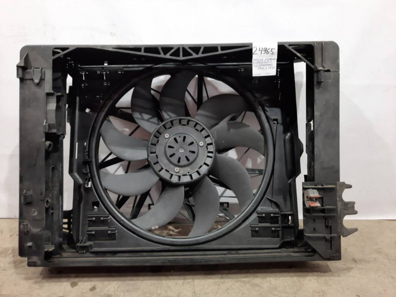 Диффузор радиатора охлаждения (вентилятор) BMW 7 `09-19, 17428509743 ...