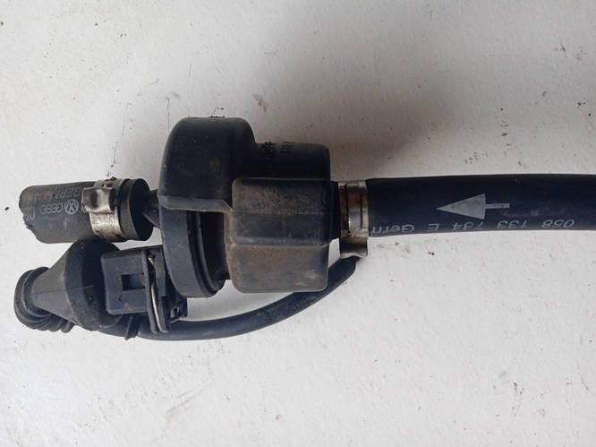 Клапан вентиляції паливного бака Audi 058133459, цена 300 грн — Prom.ua ...