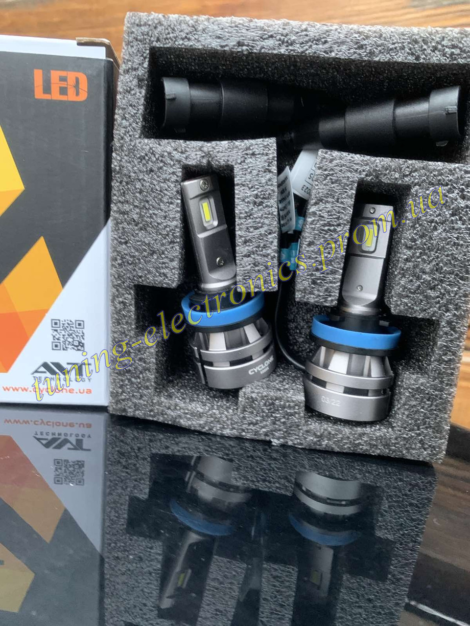 Купити Світлодіодні LED лампи Cyclone LED H11 5000k 5100lm CR type 27s ...