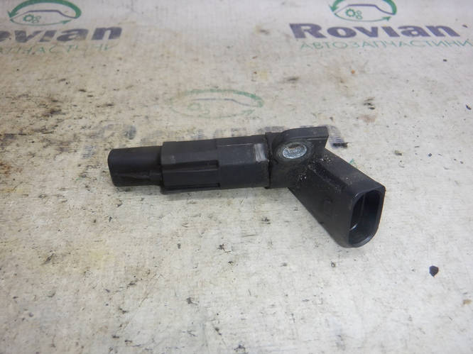 Купить Датчик положения коленчатого вала (1,2 HTP 12V) Skoda FABIA 1 ...