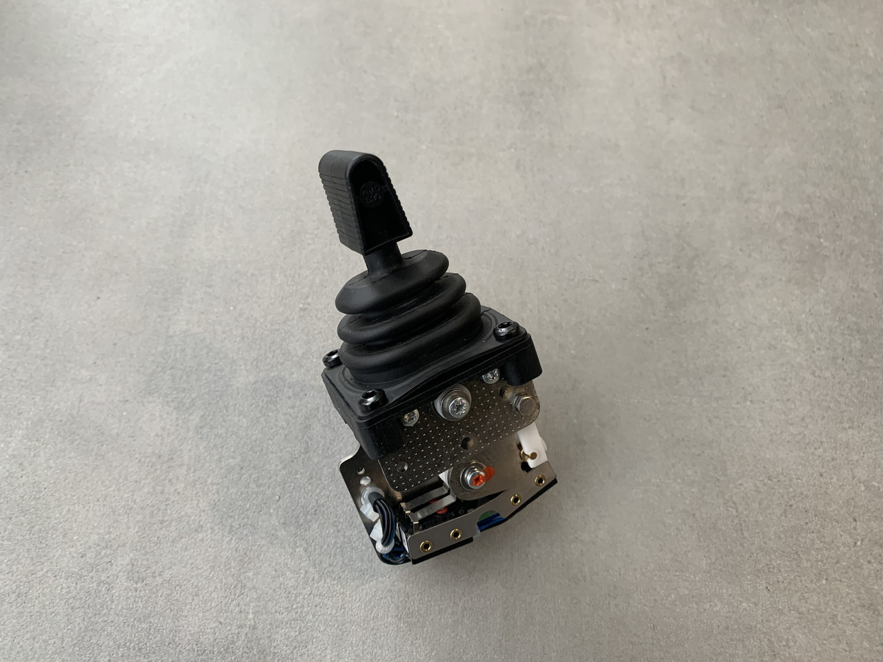 Ручка управления WIRTGEN 194444 до фрезы W100 W1000 W200 W2000, цена ...