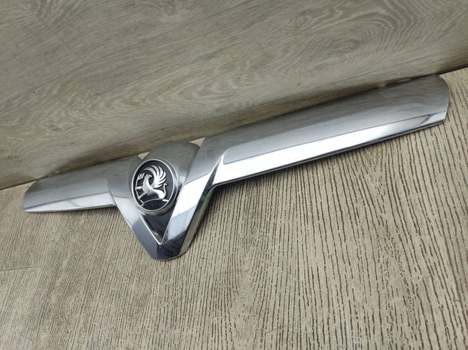 Купить Хром молдинг накладка решітки радіатора Opel Vauxhall Zafira B ...